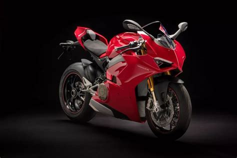 杜卡迪 Panigale V4 进入量产、交付搜狐汽车搜狐网