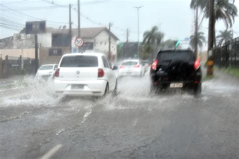 Fim De Semana Marca O Início Do Verão E Deve Ser Chuvoso Em Ms