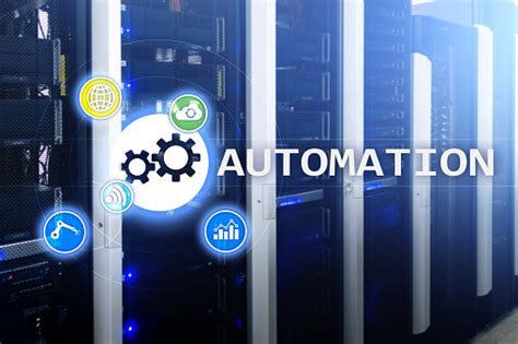 비즈니스 프로세스와 혁신 기술 제조 자동화 서버 룸 배경에서 인터넷 및 기술 개념입니다 개선에 대한 스톡 사진 및 기타 이미지 개선 남자 남자 사업가 Istock