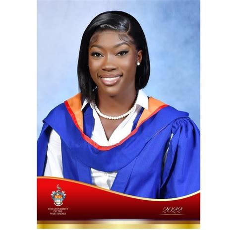 Annissa Spence Annissaspence • Threads Say More