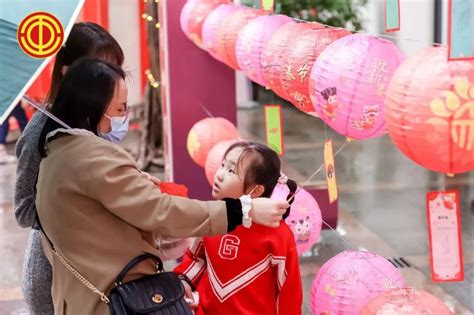 我们的节日元宵节逛灯会送汤圆送电影票广州工会元宵节送祝福送浪漫