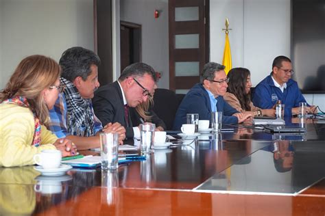 Minsalud Colombia 🇨🇴 On Twitter En Reunión Con Las Asociaciones De