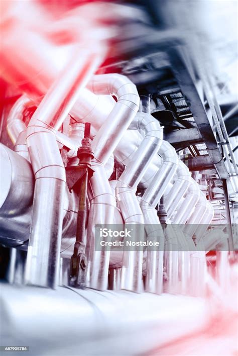 산업 공장 다양한 메커니즘 및 금속 파이프 톤 이미지 모션 블러 효과 0명에 대한 스톡 사진 및 기타 이미지 0명 가솔린 강철 Istock