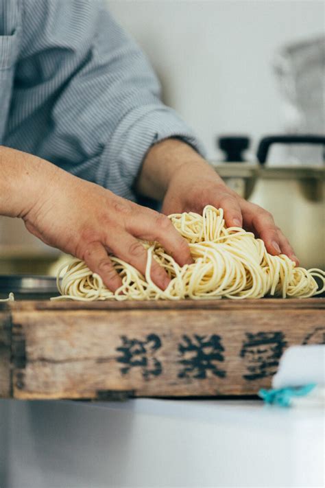 鎌倉邦栄堂製麺の隣に出現した工場長が作る焼きそばのフードトラック POPEYE Web ポパイウェブ