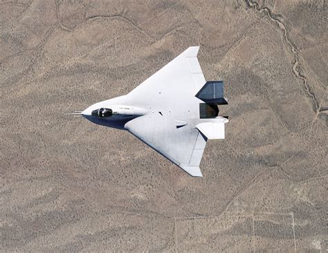 F 32 Fighter Plane