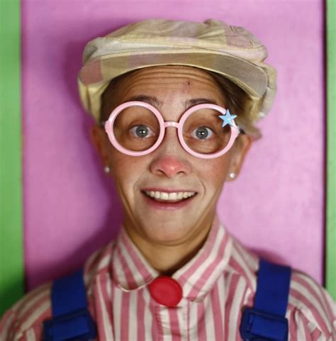 Clown Evolution Payasa Caquita