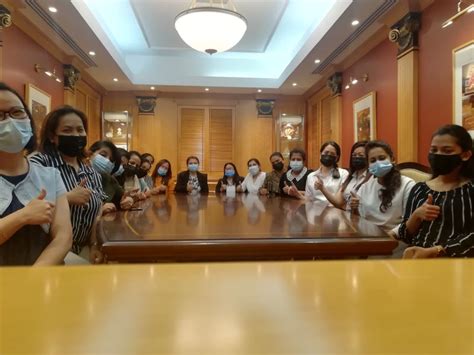 Ruchi Nijhawan On Linkedin Team Bond Interiors Happy Womens Day