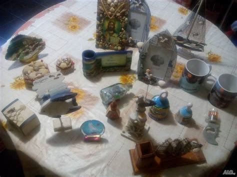 Продавам сувенири Аксесоари Бургас Продавам сувенири от 1до5лева прилагам снимки Ако