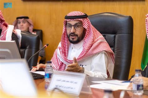 عام وفد من مجلس الشورى يجتمع بأعضاء المجالس المحلية بمنطقة الجوف