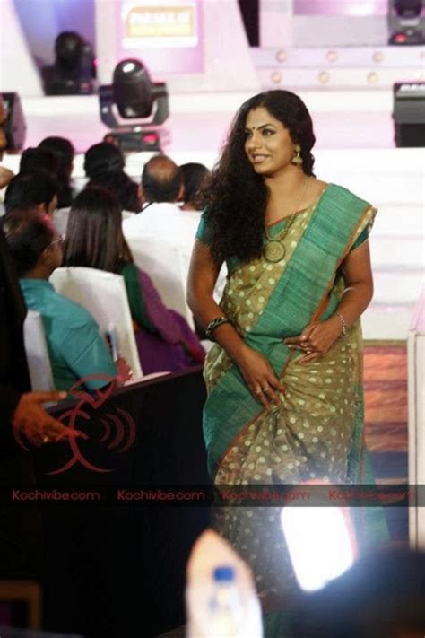 Serial Actress Asha Sarath Hot Latest Photos In Saree ~ Actress Rare
