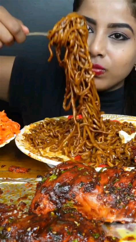 Ashifa Asmr Eating Spicy Chilli Chicken Leg Piece Curry Maggi Noodles