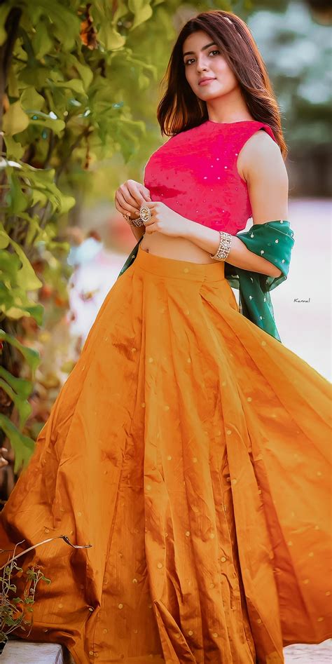 Rєтσυcн Gαℓℓєяу on Twitter AmrithaAiyer Retouch Gallery https t co iQaO M SGs Twitter