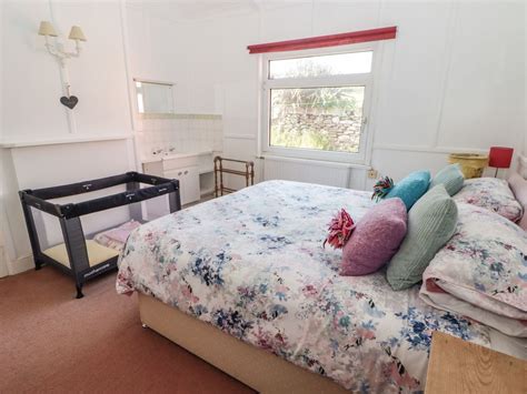 St Justinians St Davids St Davids Tyddewi Self Catering Holiday Cottage