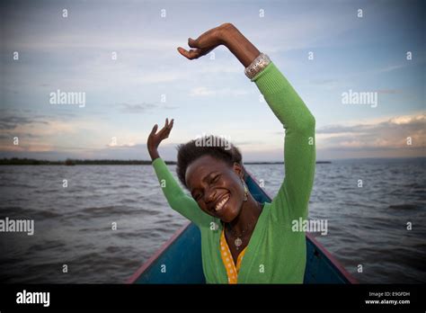 De Femme Africaine Banque De Photographies Et Dimages à Haute