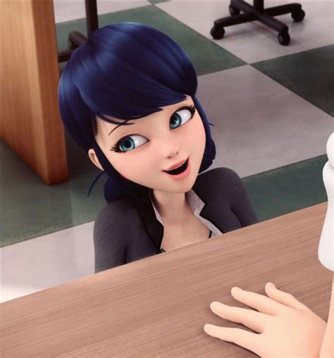 Pin By ᴍᴀʏʟɪᴢᴀʀᴅ On ᴍɪʀᴀᴄᴜʟᴏᴜꜱ Miraculous Characters Marinette