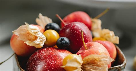 The Link Between Diet And Hemorrhoids ~ Mid Health Wellness