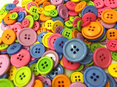 Amazon 400 Pieces Assorted Buttons For Crafts Mixed Color Resin