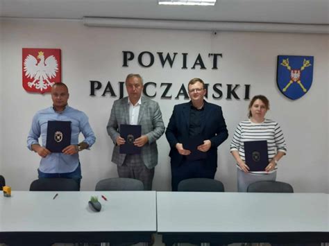 Umowa na modernizację drogi powiatowej nr 4526E w miejscowości Pierzyny