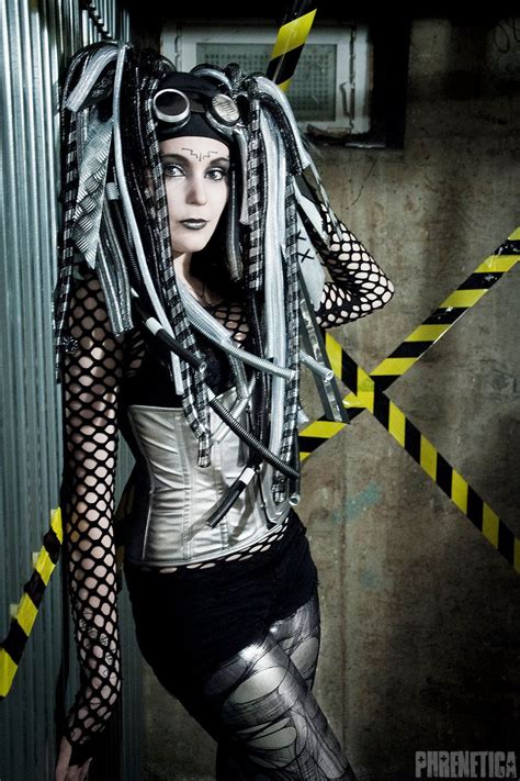 Dreadlocks And Cybergoths Gothic Girls Steam Punk Punk Fashion