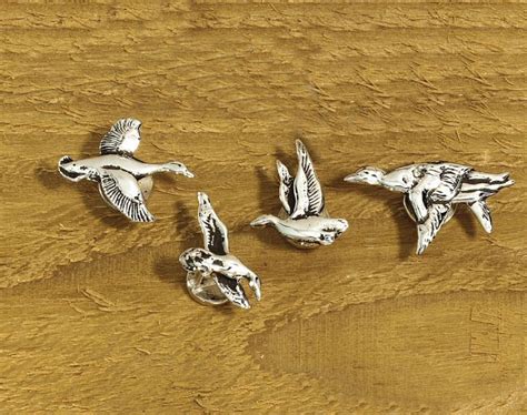 Duck Tux Studs Maxlang