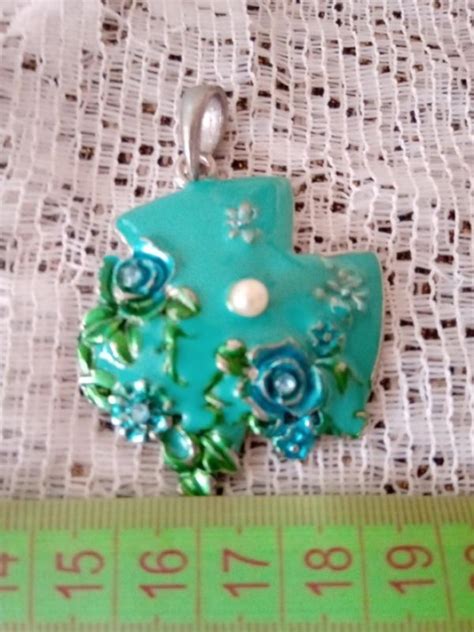 Кулон — цена 0 грн в каталоге Кулоны Купить аксессуары по доступной цене на Шафе Украина