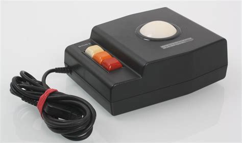 Billiard Ball Finds A New Home In Custom Trackball Mouse Hackaday