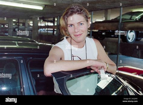 Top Gun Star Kelly Mcgillis Photographed In Town Quay Carpark In