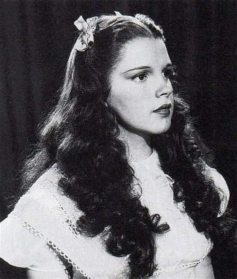 Pin By ღkaren Elliottღ On The Wizard Of Oz Judy Garland Dorothy