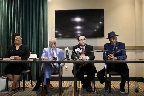Flint City Councilmembers Residents Sue Mayor City Over Arpa Advisory