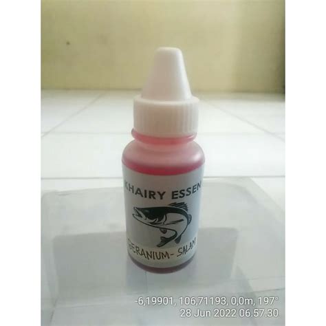 Jual Essen Oplosan Ikan Mas Geranium Salam Ml Shopee Indonesia