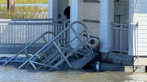 Georgia Dock Walkway Collapse Cause Under Investigation As Islanders