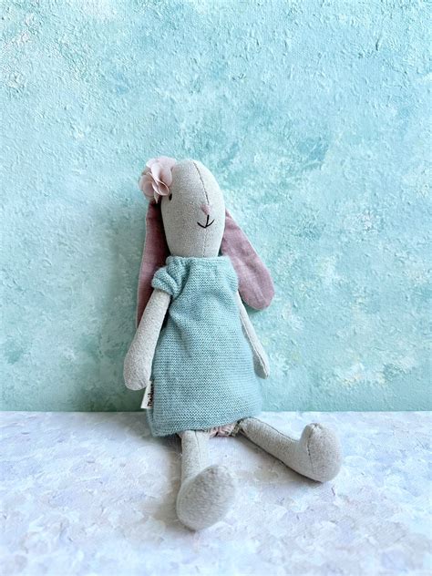 Mini Bunny Mary 2015 A Mousey Tale
