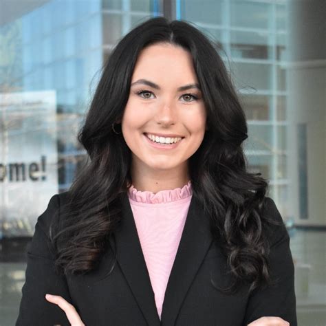 Grace Mcfeeters Finance Intern Land Intelligence Inc Linkedin