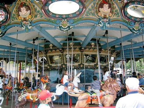 The Cedar Point Carousel Cedar Point Carousel Paris Travel