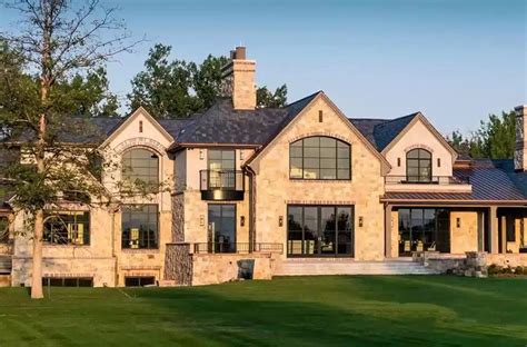 Inside Russell Wilsons 25 Million Mansion With Photos