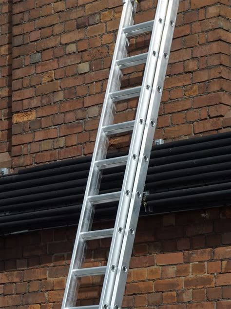 2 5m En131 Pro Aluminium Double Ladder Aluminium Scaffold Towers Limited