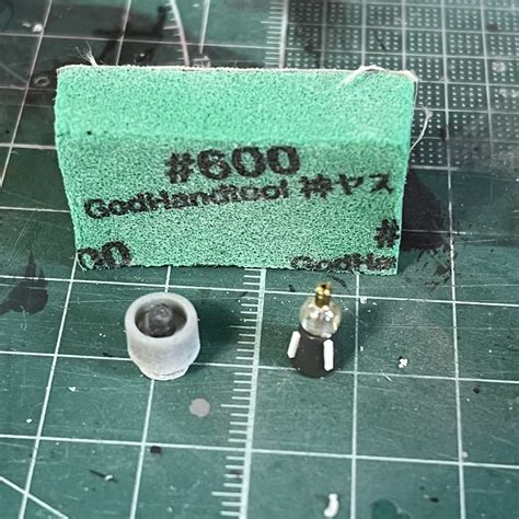 ファンネルとコンテナ ️10個｜陸ガメのリクさんの制作中の投稿｜gunsta（ガンスタ）