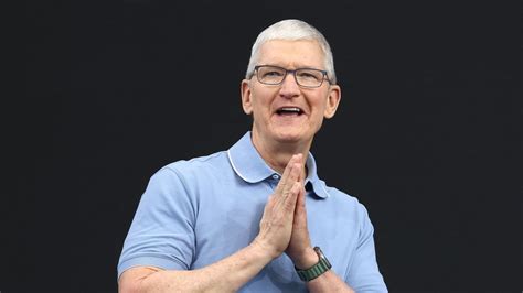 Tim Cook Says Apple Working On Generative Ai ‘responsibly And It Could
