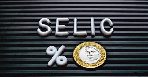 Mercado passa a prever sequência de altas na Selic em 2024 aponta
