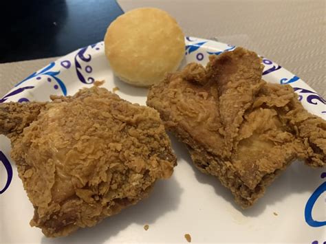 Huge Jollibee Chicken Bucket For 3 Friedchicken