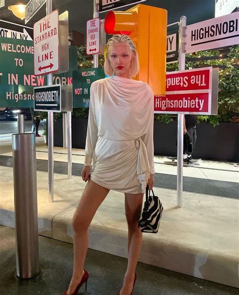 Grace Vanderwaal On Being A Role Model Megalopolis And New Music Grace Vanderwaal Top