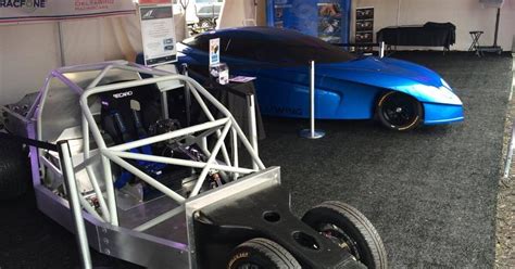 Deltawing Gt Concept Previews Street Legal Road Car