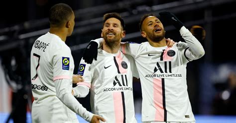 Mbappé Volvió A Encender Las Alarmas Sobre Su Futuro En Psg Con Una