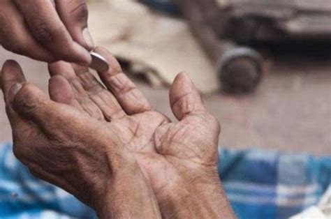 Perbedaan Infak Dan Sedekah Lengkap Dengan Pengertian Hingga Hukumnya