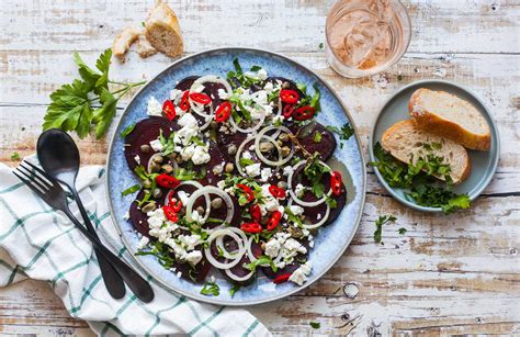 5 Minuten Rote Bete Salat mit Kapern und Feta Blitzschnell gemacht für