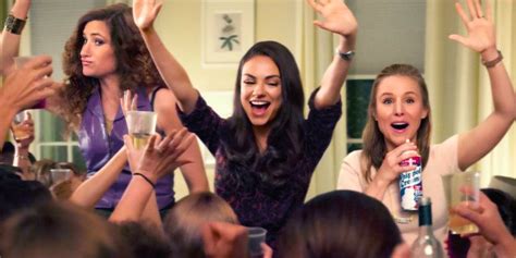 Bad Moms Teaser Trailer