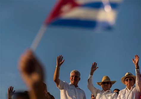 Who Is Miguel Díaz Canel Cubas New President The New York Times
