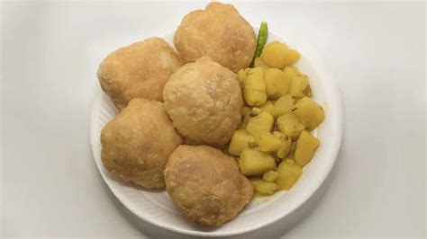 Quick Aloo Curry Recipe Only 3 Ingredients Needed For A Tasty Meal On