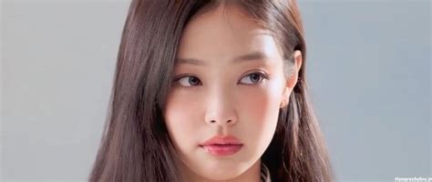19 عکس از زیبایی دخترانه در گروه های کره ای