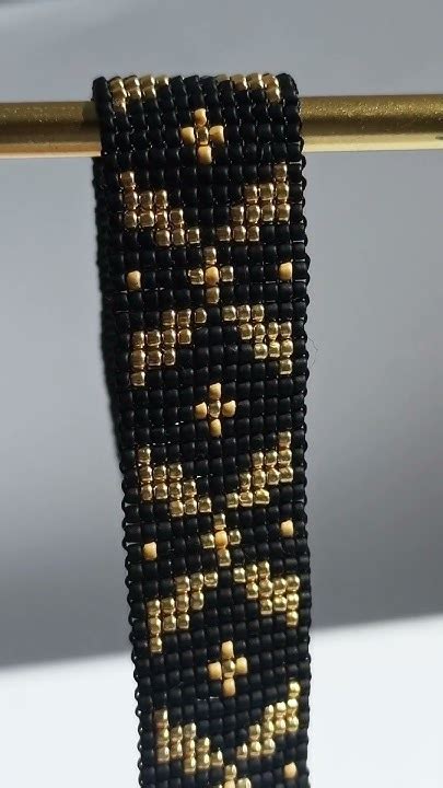 Браслет готовий 😍 Ручне бісерне ткацтво Браслет з бісеру ручної роботи Youtube